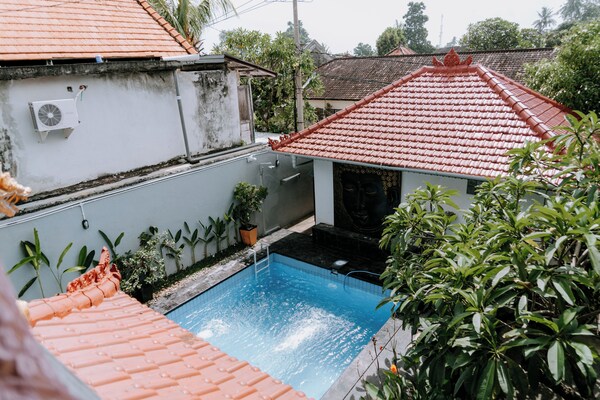 The Ganesha Heritage Villa - A Sanctuary Of Culture, Peace & Style - Buleleng