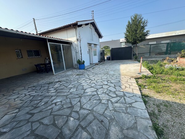 Villa Larrieu\nmaison Avec Jardin Et Stationnement - Muret