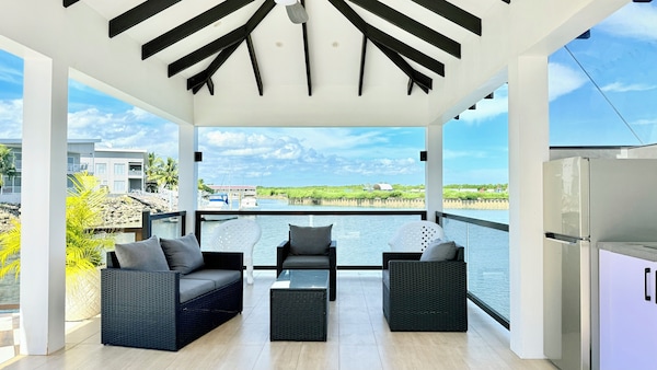 Spacious 5-bedroom Bungalow In Charming Fantasy Island, Nadi - Nadi