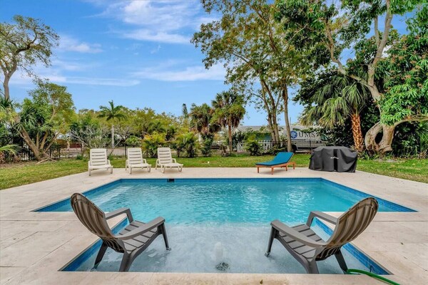Royal Palms, Pool, 4br, 5 Miles To Beach - Bradenton, FL