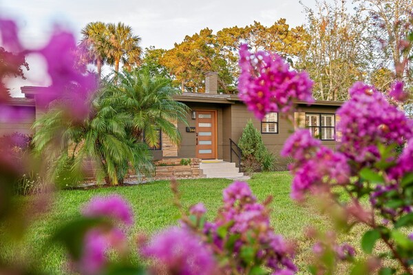 Charming 3br Family Home Near Downtown & Beach - Vilano Beach, FL