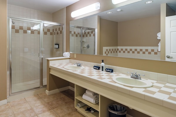 Adventure Awaitssecluded Orcas Island Stay | Hillside 1940 - Orcas