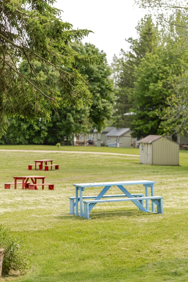 Cozy Couple's Getaway In Pec - Prince Edward