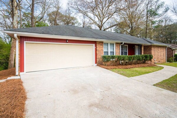 Home Away From Home · Where Luxury Meets Comfort - Macon, GA