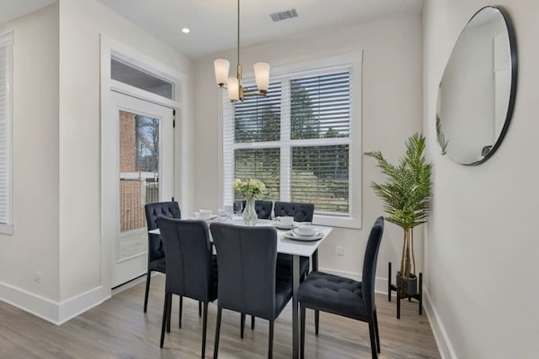 Luxe 3br King Suite Mins To Downtown Durham! - Falls Lake State Recreation Area, Wake Forest