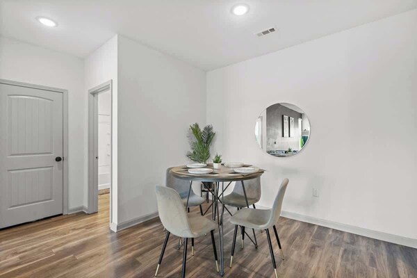 Upscale King 2br Suite Mins To Uptown Charlotte! - Lake Wylie, SC