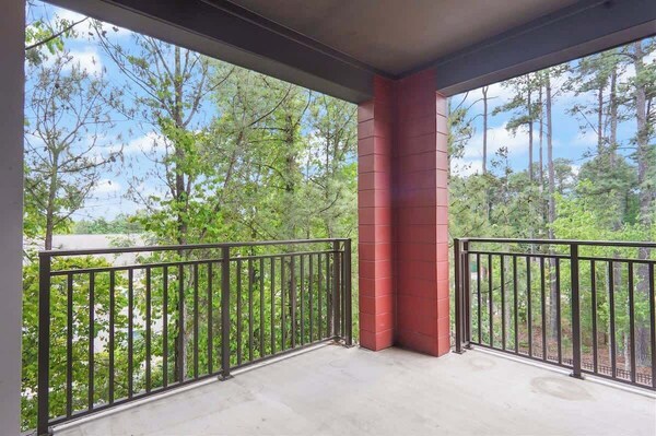 Luxe King 3 Bedroom Suite In North Raleigh! - Wake Forest, NC