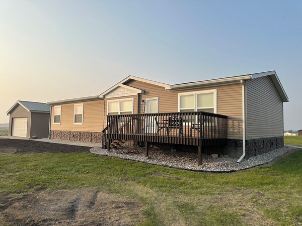 New! The Reel Deal Devils Lake - Devils Lake, ND