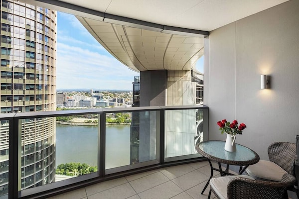 Luxury 1br In Queens Wharf - Spring Hill