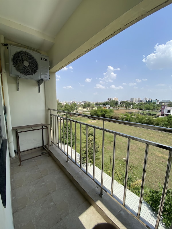 Eliite Stays- Clean & Convenient, Just 20 Mins From The Airport - Nagpur