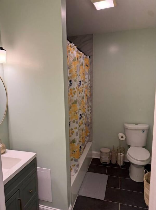 Mosob Apartment - Chester, PA