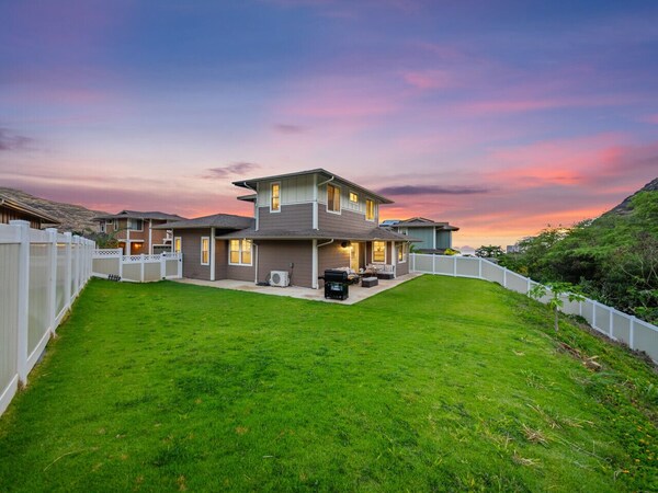 Kalo Homes - Makaha Mountain Hideaway - O‘ahu, HI