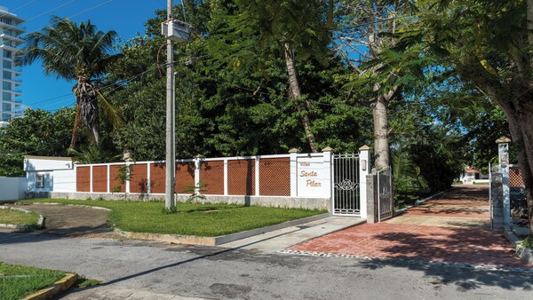 Villa Fuente, 2-bdrm Garden/oceanfront View Villa At Villas Santa Pilar Cozumel - Cozumel