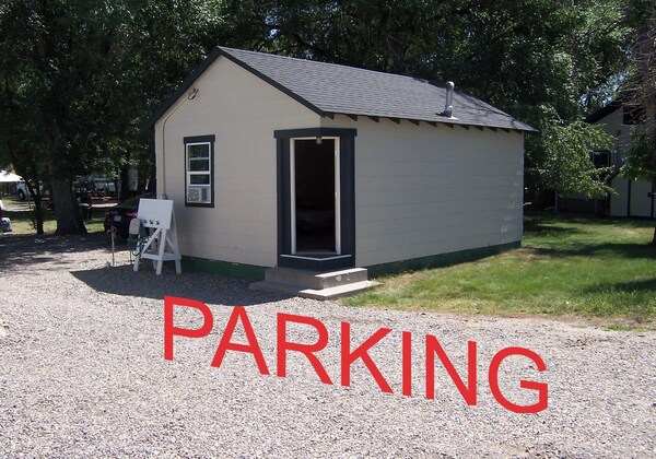 Cozy Campground Cabin Cottage With Wifi And Ac In Charming Greybull - Wyoming