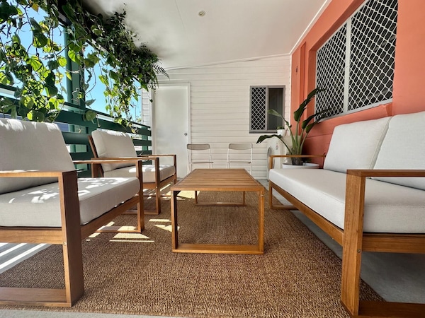 Spacious 4-bedroom Apartment With Ac & Wifi In Hamilton. Centre Of Eat St. - Wickham