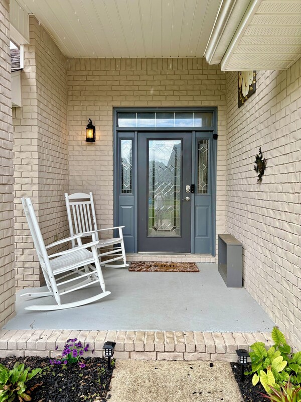 Private Pool-fish Cleaning Station- Convenient Location To The Beaches - Milton, FL
