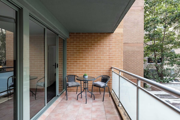 Free Parking, 5 Mins To The Star & Darling Harbour - Bondi Beach