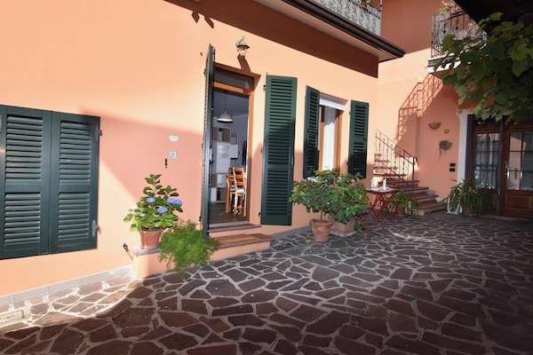 Vicky Loft Morgnaga, Gardone Riviera, Italy - Gardone Riviera