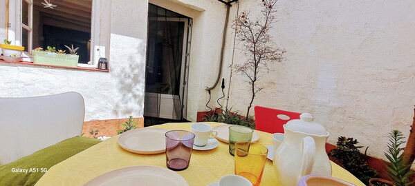Alhambrita. Casa Fresquita Y Tranquila Con Wifi Para Desconectar. - Pinos Genil