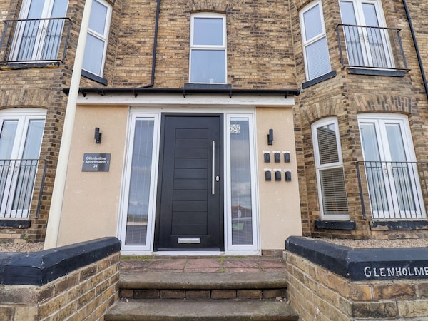 Glenholme Apartment 3, Pet Friendly In Redcar - Redcar