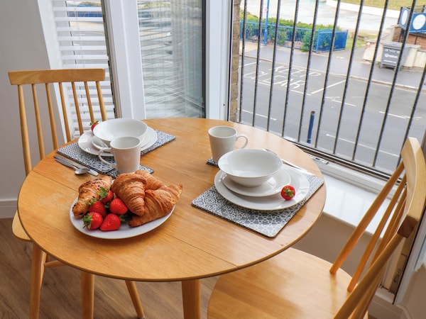 Glenholme Apartment 4, Pet Friendly In Redcar - Redcar