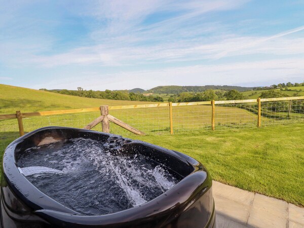 Defaid Cymreig, Pet Friendly, Character Holiday Cottage In Oswestry - Oswestry