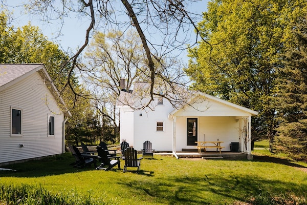 The Bunkhouse At Arcadia: A Golf Retreat - Arcadia, MI