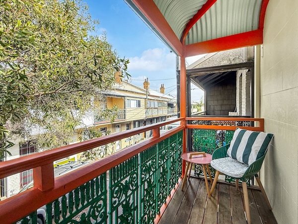 Charming Townhouse Steps From Newcastle Beach - Newcastle