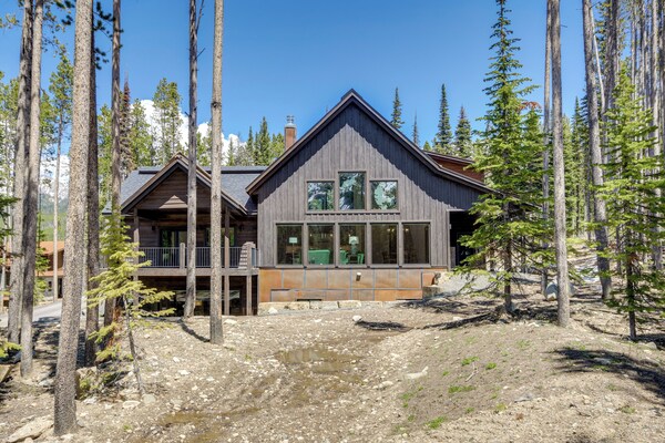 2 Mi To Big Sky Resort: Luxe Mtn-view Retreat! - Big Sky, MT