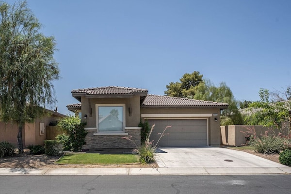 Luxury Home With Pool/spa/bbq - Indio, CA