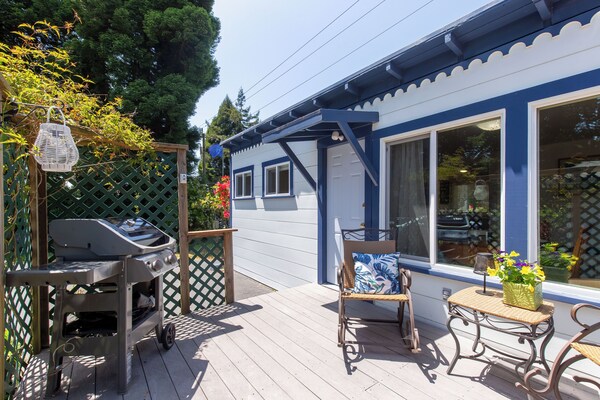 Cottagecore Charm Beside The Redwoodssteps To Trails, Minutes To Beaches And Downtown Arcata. - Arcata, CA