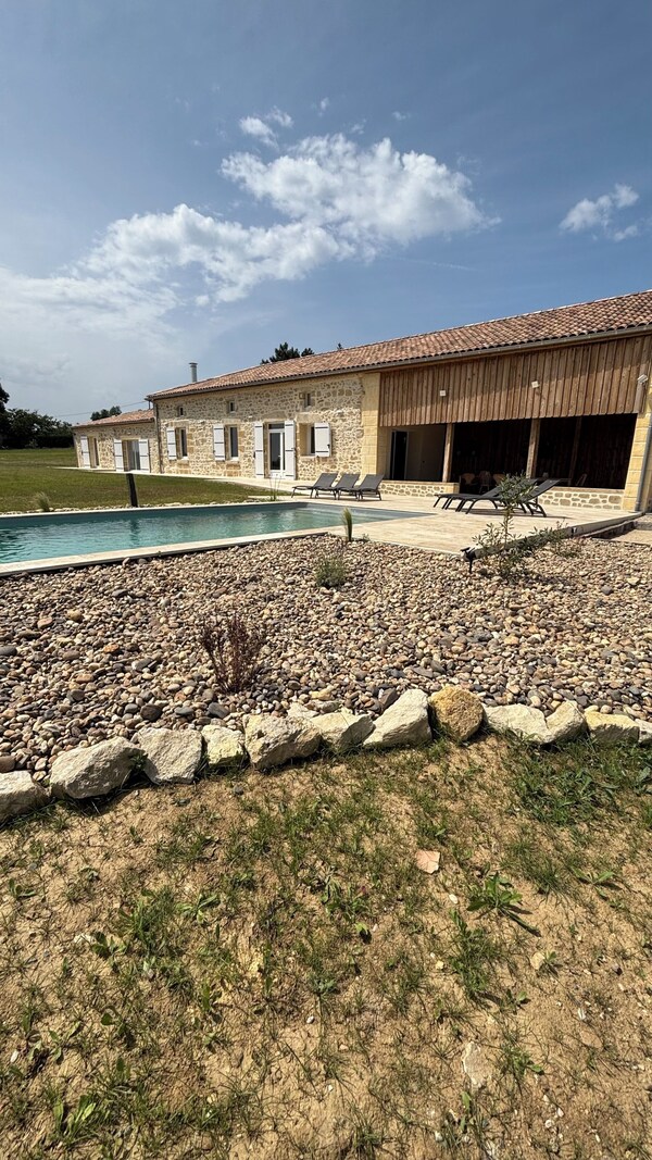 Cottage Rg  Gîte De Charme En Pleine Campagne Girondine - Gironde