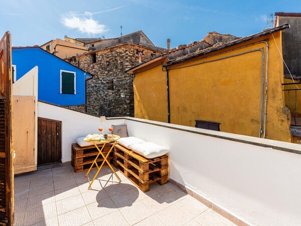 Wonderful  Villa For 4 People With Wifi, A/c, Tv, Terrace, Pets Allowed, Panoramic View And Park... - Imperia
