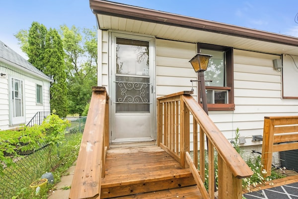 Modern 2 Bedroom Home In A Prime Location - The University of Winnipeg