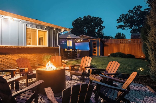Wellness Retreat | Sauna, Cold Plunge & Hot Tub - Broomfield, CO
