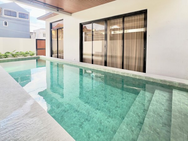 Cozy Pool House Villa In Cavite Near Naia Manila Airport And Moa - Cavite City