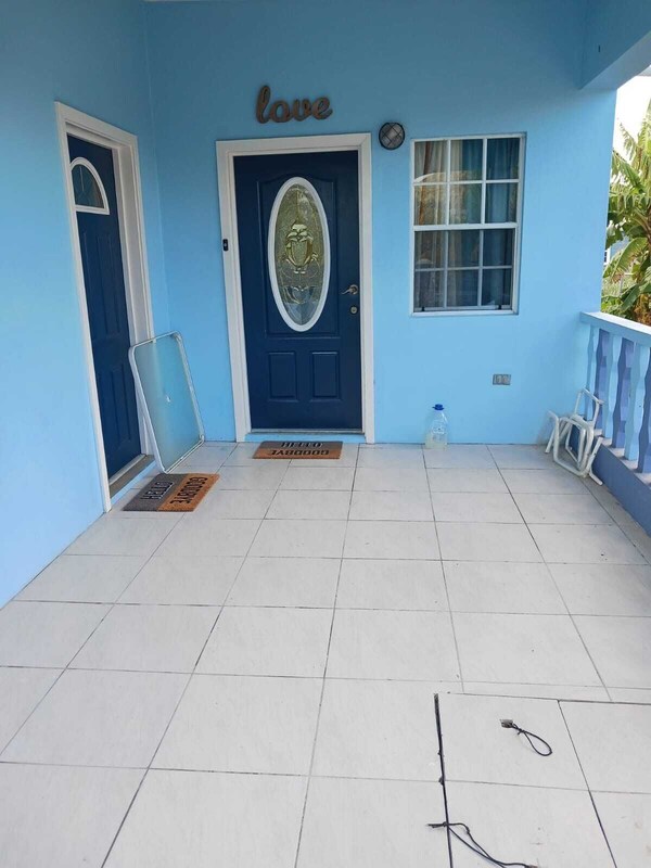 3-bedroom House In, Paynters ,  Short Walk To The Sir Vivian Richards Stadium. - Antigua ve Barbuda