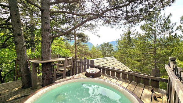 Tree Houses With Private Jacuzzi - éPine Vinette - Laragne-Montéglin