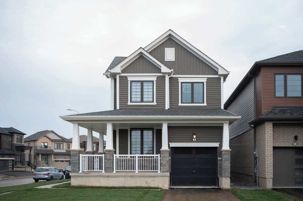 Niagara's New Comfort: Wine, Golf And Falls Nearby - St. Catharines