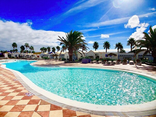Modern-luxury 1-bedroom Bungalow With Free Wi-fi - Caleta de Fuste