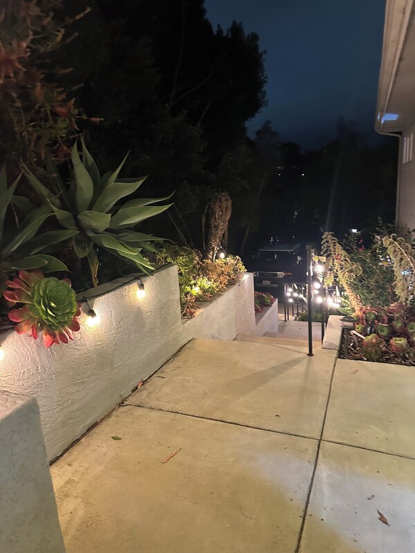 Welcome To Villa Las Flores! Your Dream 4br Retreat With A Cozy Outdoor Awaits! - Chula Vista, CA