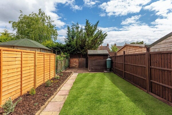 Spacious Sleeps 6 Leisure - Contractors - Superfastwifi - Bedford, Royaume-Uni