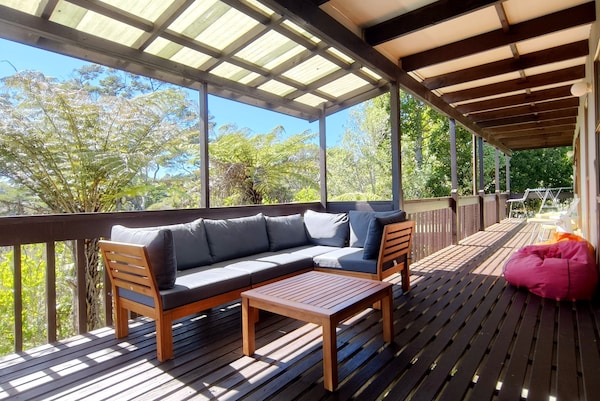 Spa Nest Glenfield｜spacious 7br Retreat｜movie Lounge｜nice Big Garden｜kids Zone - Auckland
