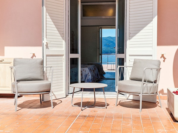 Apartment 'Terrazza Sul Mare' With Sea View, Wi-fi And Air Conditioning - Portoferraio