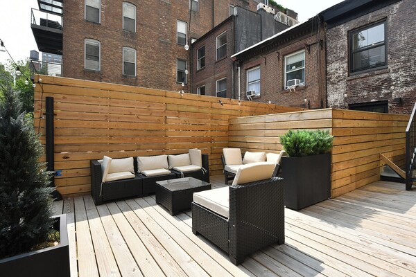 Boho Rustic Escape In Midtown: 4br, 2ba & Massive Terrace - Astoria - Queens NY