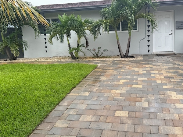 Pasadena Lakes Retreat 2 Beds Studio In Charming Pembroke Pines - Pembroke Pines