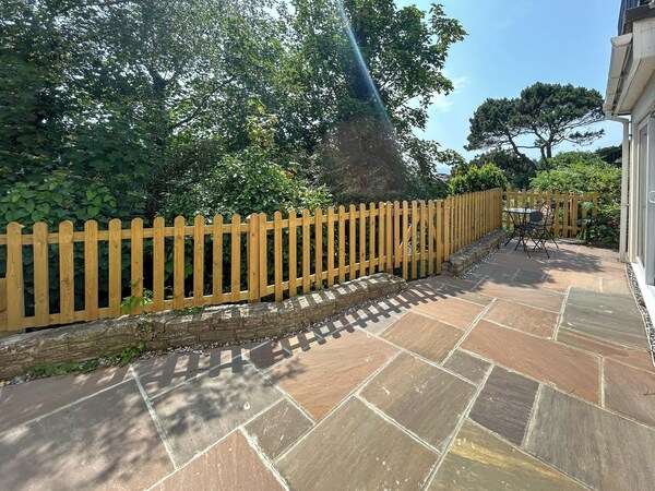2 Bedroom Accommodation In Boscombe, Near Bournemouth - Southbourne Beach
