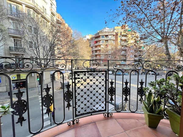Suite Miro Eixample Barcelona - Barcelona