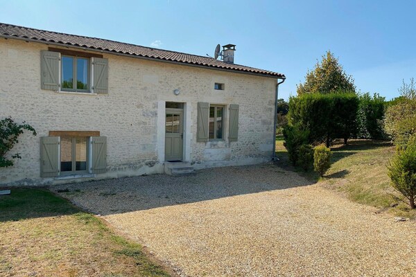 Le Buis Avec Piscine Privée - Charente