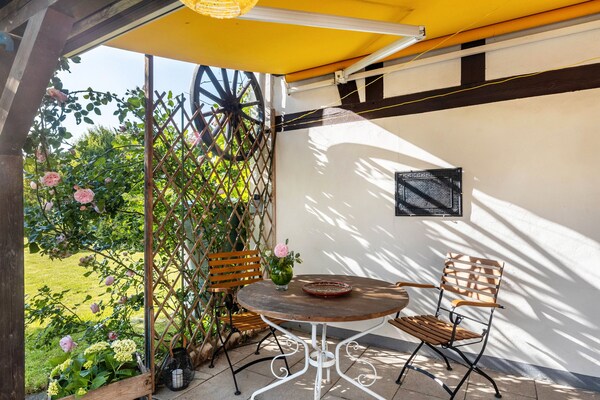 Ferienwohnung 'Prinzessinengarten' Mit Privater Terrasse, Privatem Garten Und Wi-fi - Bad Zwesten